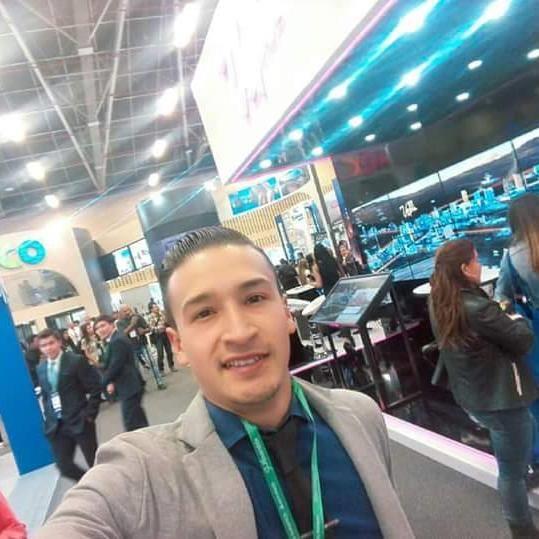 Andres V. - Spanish, Web Design, Marketing Online tutor - Classgap