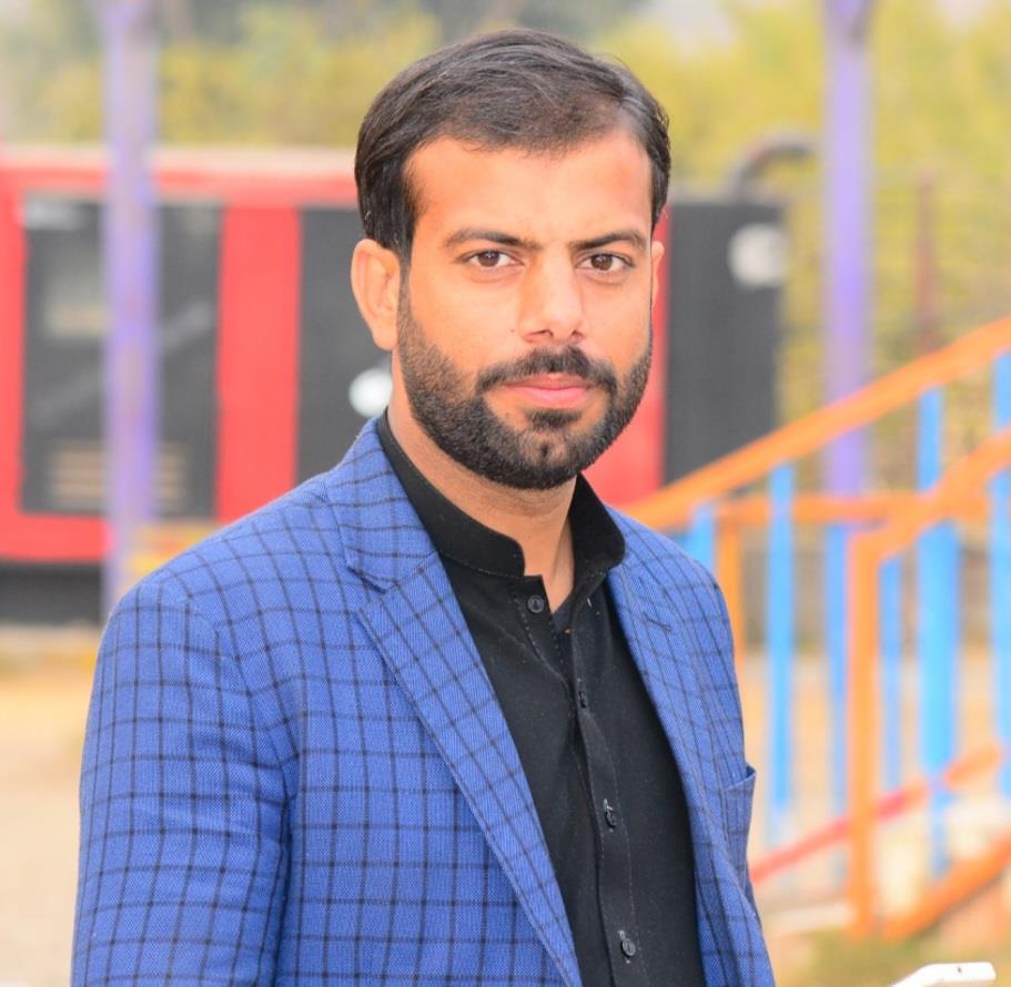 Maths Tutor having 4 Year Experiance of Teaching - Hamza A. Amjad