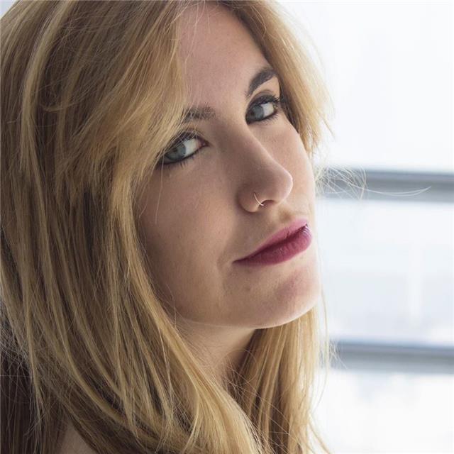 Cristina Colombo - Graphic design Online tutor - Classgap