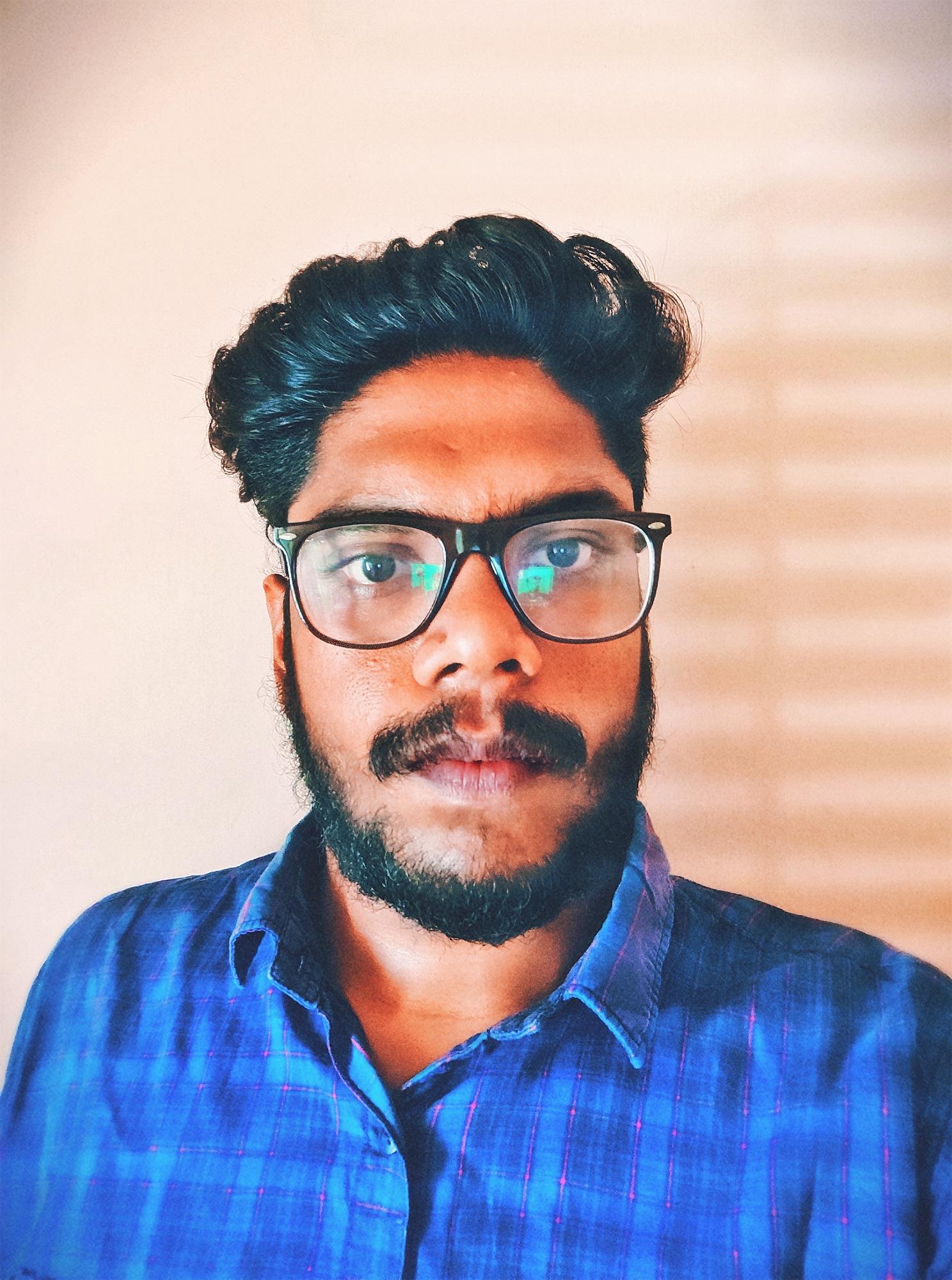 Akash V. Akash - Profesor online de Matemáticas - Classgap