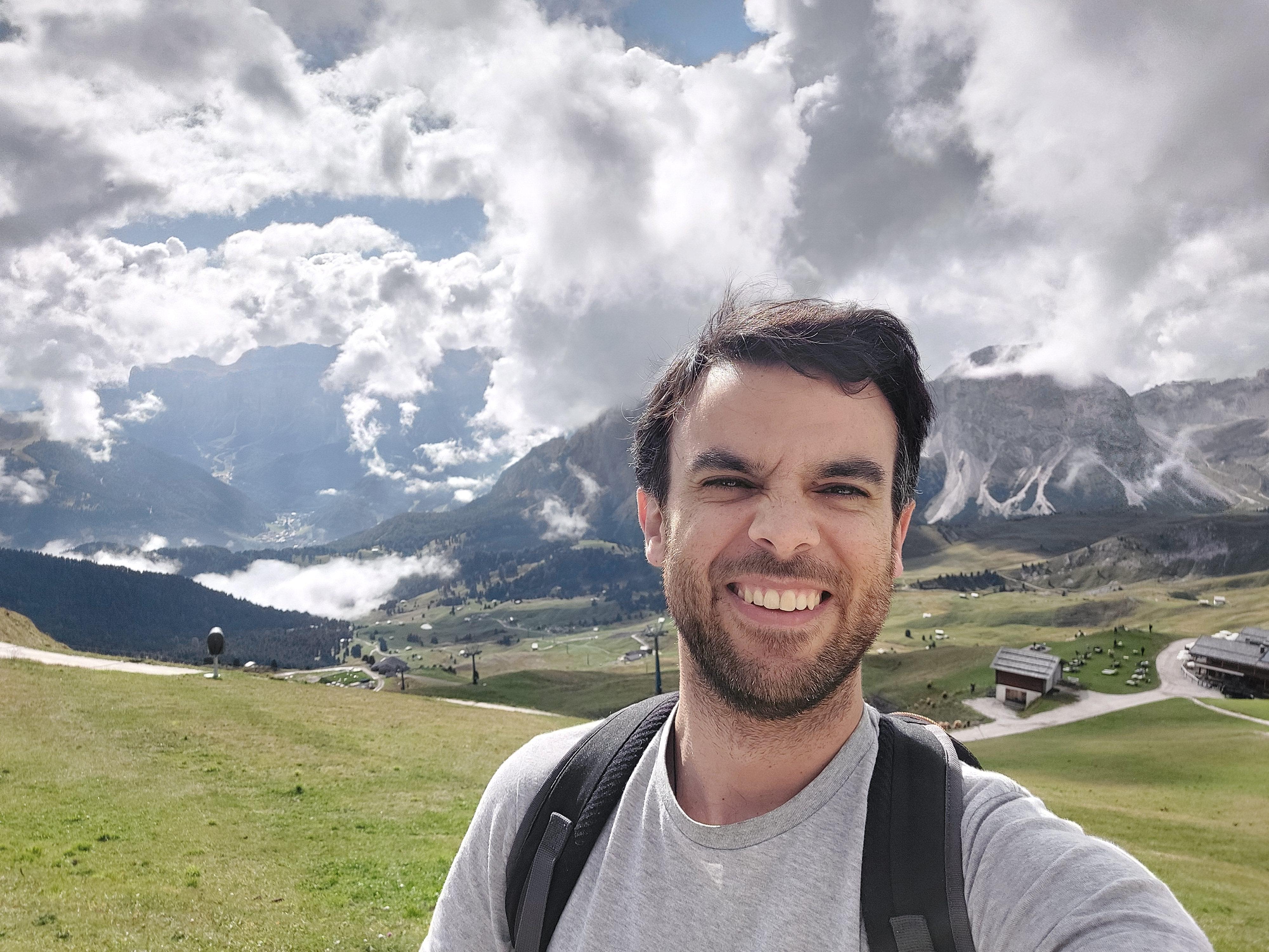 Javier Acuña - Maths, Physics Online tutor - Classgap