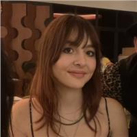 Luna Anti - Online French tutor - Classgap