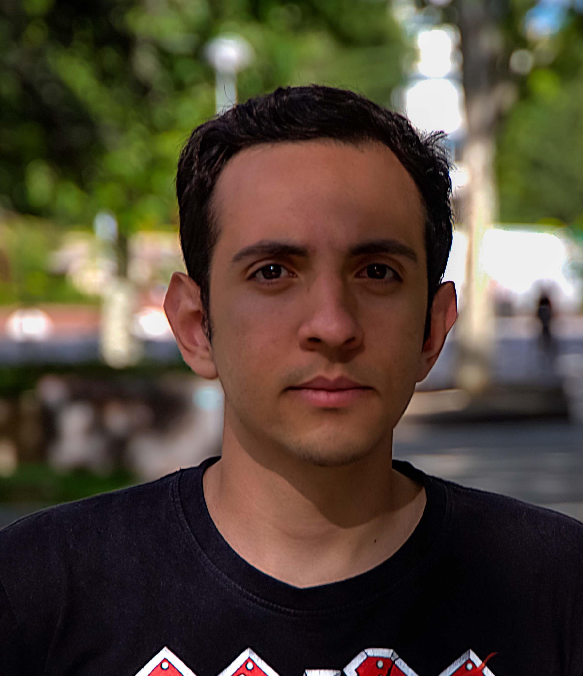 Ivan Pompa Cooz - Profesor online de Matemáticas, Física - Classgap